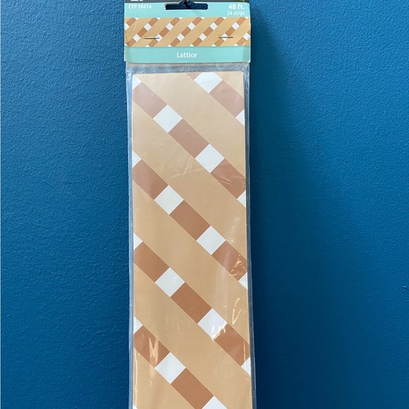 Party Supplies | Lattice Border Tan And White | Poshmark